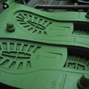 Shoe Outsole Tooling: 20+ real world factory photos of outsole mold