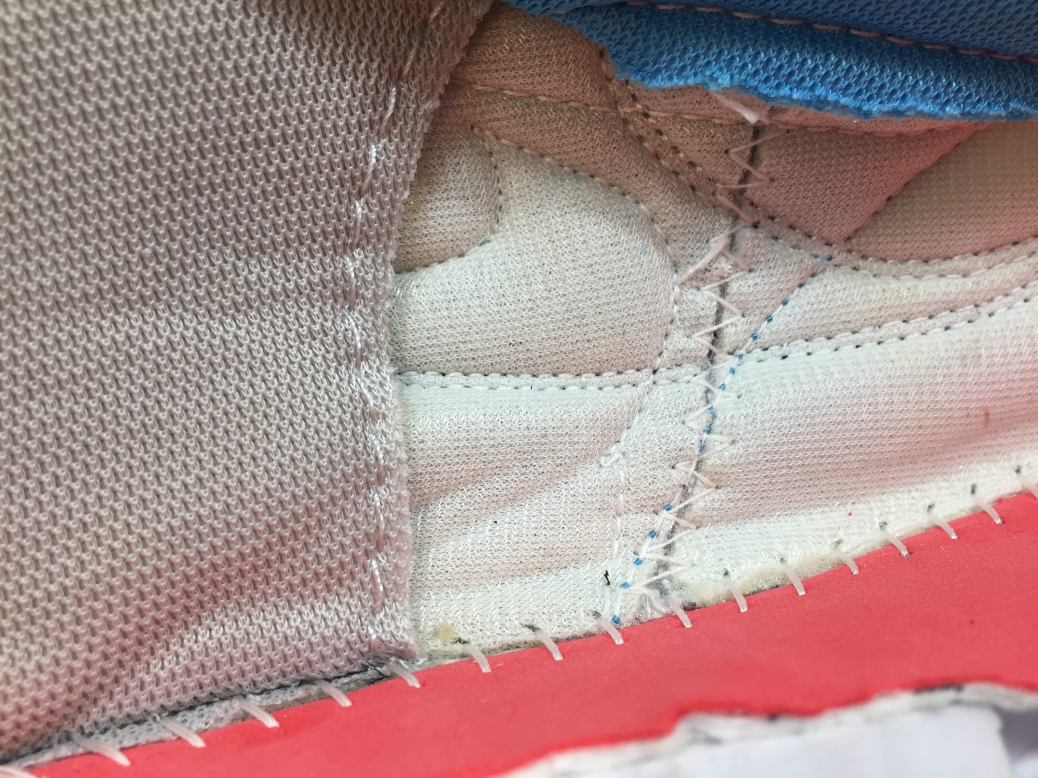 NOT A SHOE EXPLOSION! Zion Williamson and the broken Nike PG 2.5 ...