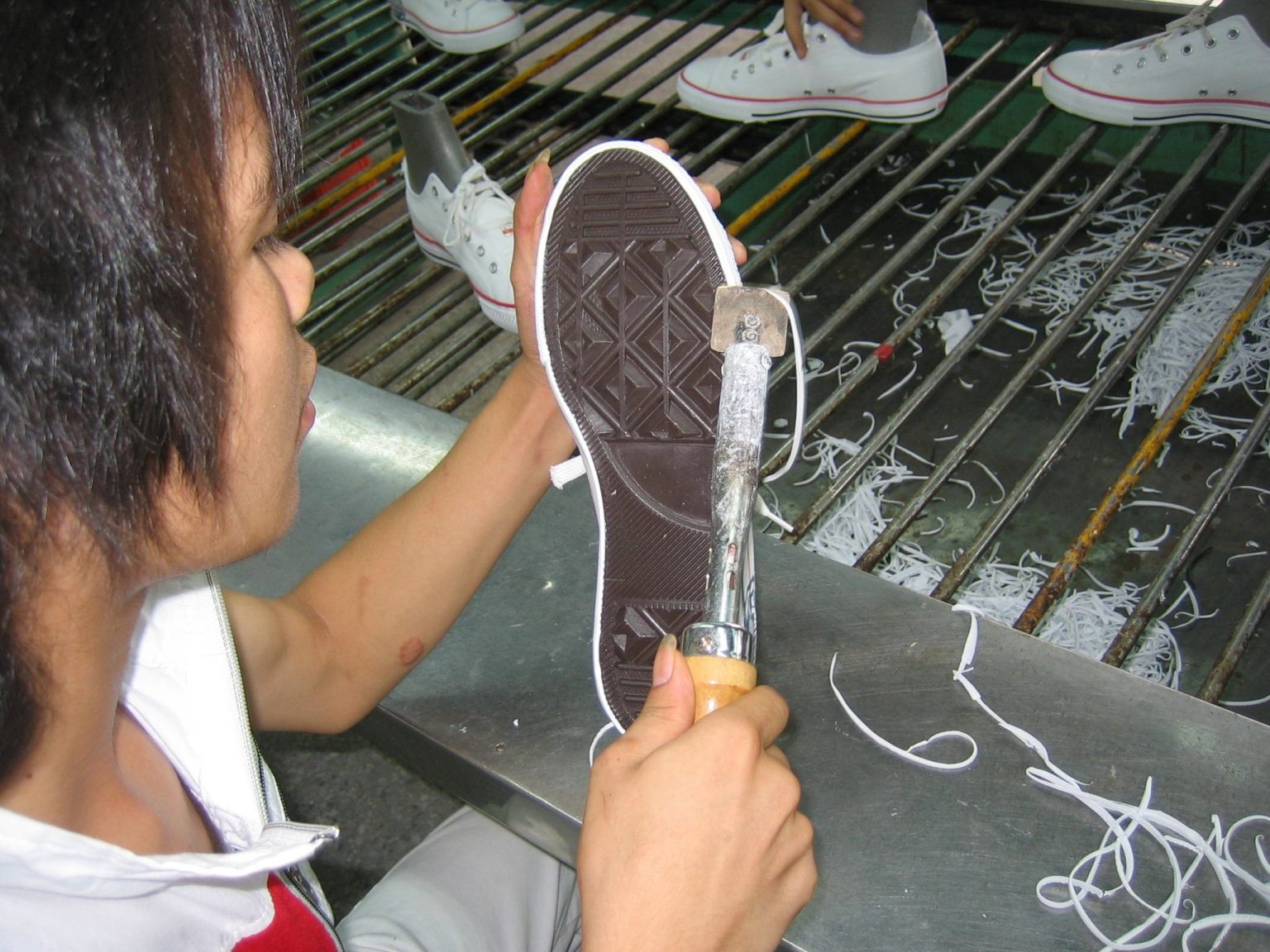 How Vans Shoes are Made: Vulcanized Construction | Shoemakers Academy