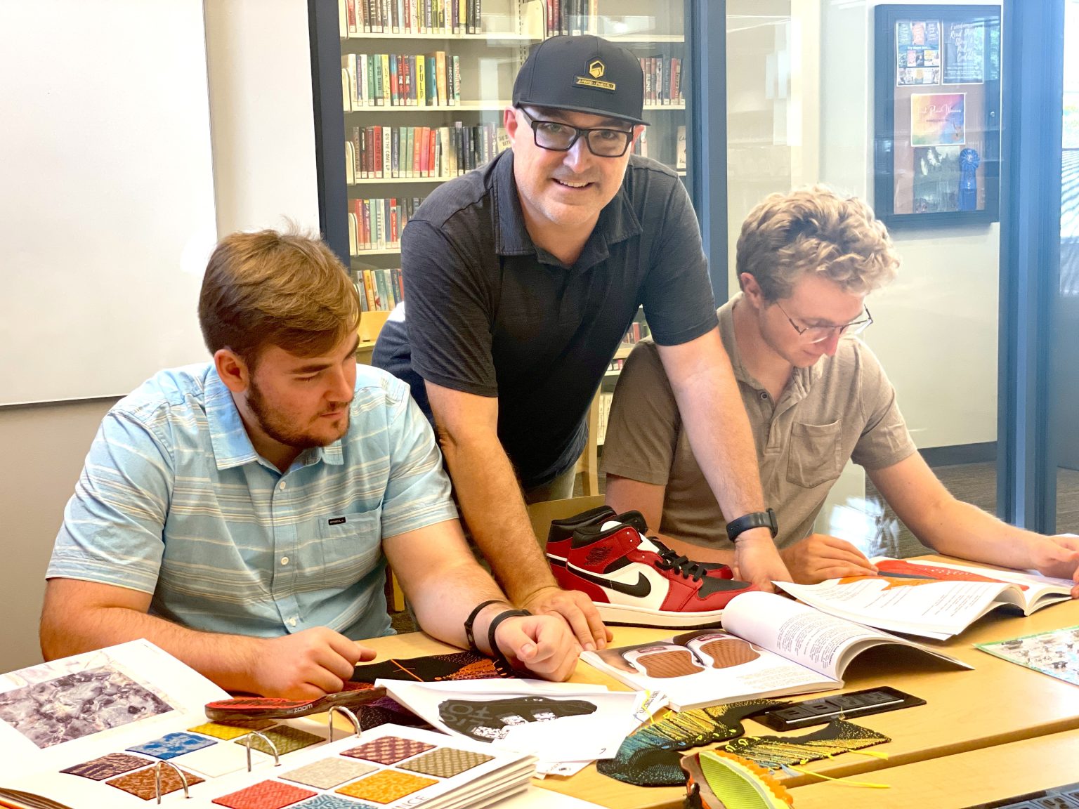 Free Online Shoe School | Shoemakers Academy